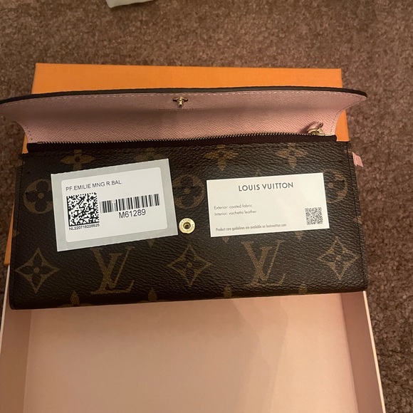 Louis Vuitton | Bags | Louis Vuitton Pochette Matise Reverse Monogram ...